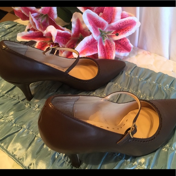 Chadwicks | Shoes | Chadwicks Ladies Mary Jane Brown Heel Shoes | Poshmark